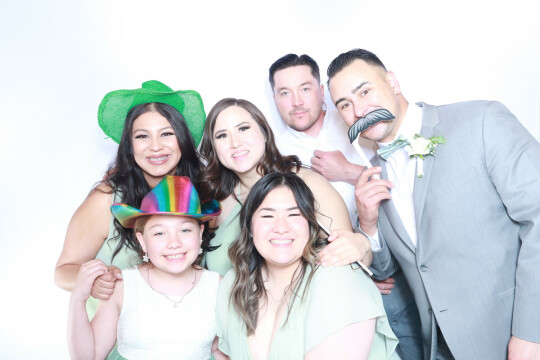 Dexter and Esther | Photo Booth Picture Company